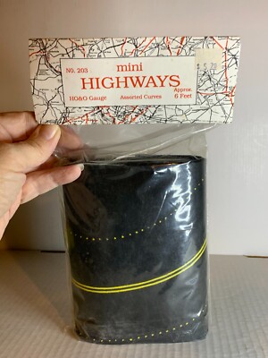 Leisuretime Products #203 Mini Highways approx. 6 feet of Curves KIT 1: ...