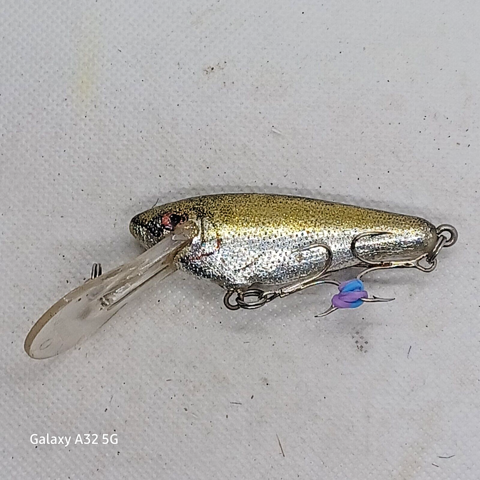 Vintage Bagleys Fishing Lure Balsa Crankbait Gold Silver Foil Minnow ...