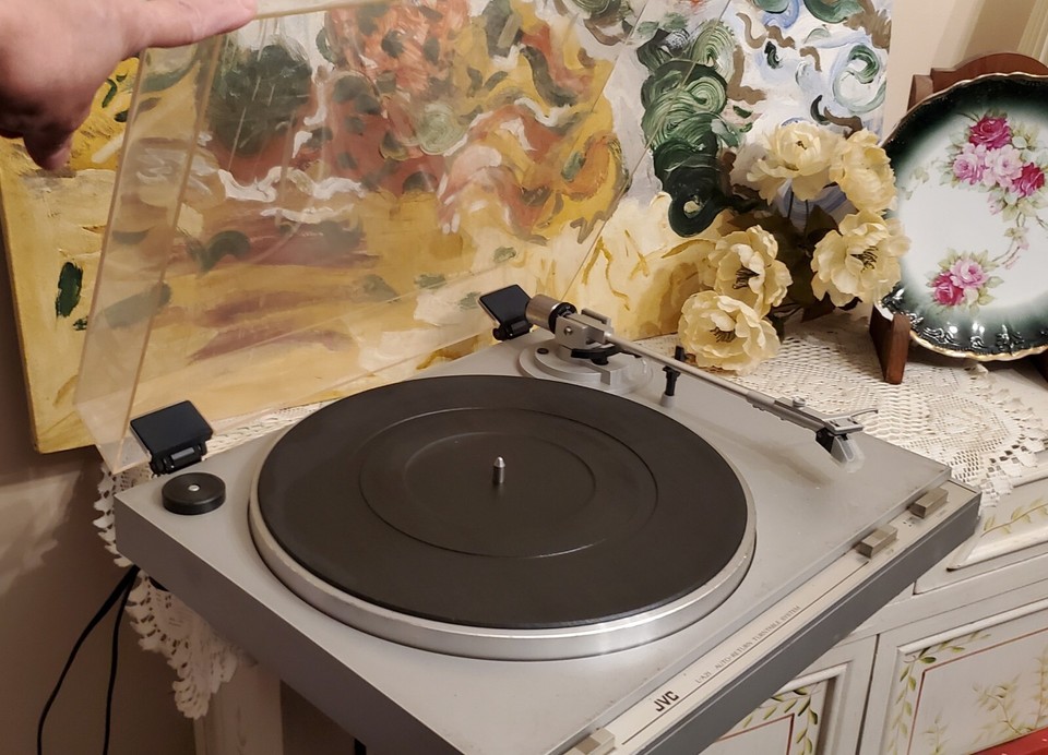 JVC L-A21 Auto Return Stereo Turntable With Dust Cover /FOR PARTS Needs ...