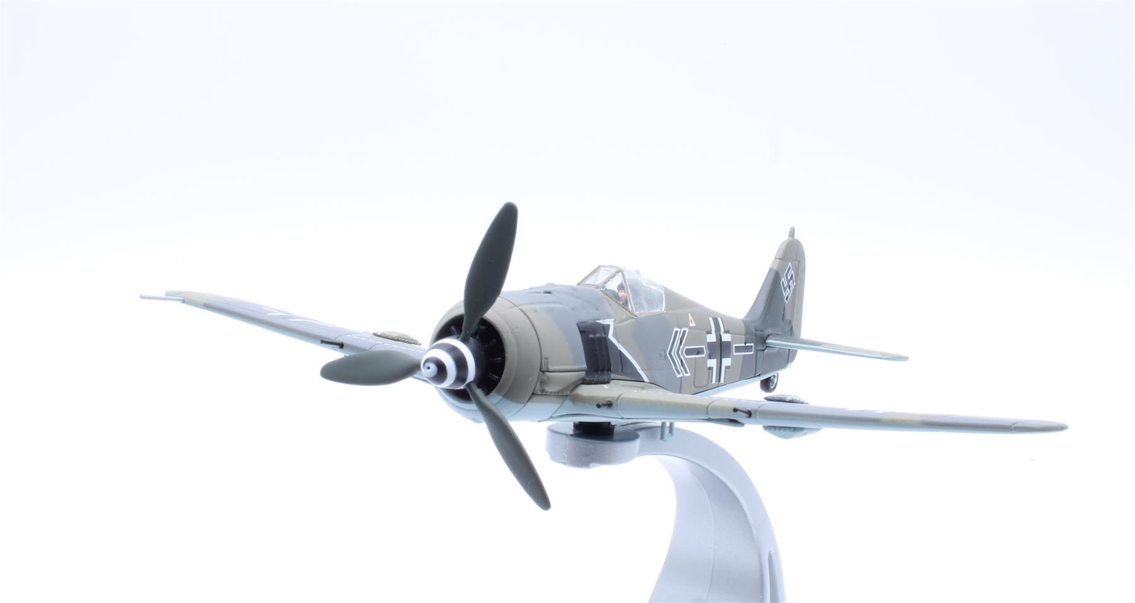 Corgi AA34315 Focke-wulf Fw190a-8 Jg2 Maj Kurt Buhligen Creil France ...