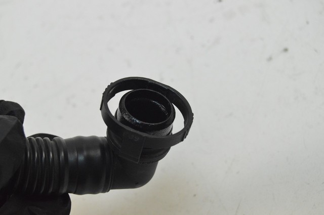 Volkswagen PASSAT B6 2.0tdi Breather Hose Pipe 03L103493 for sale ...