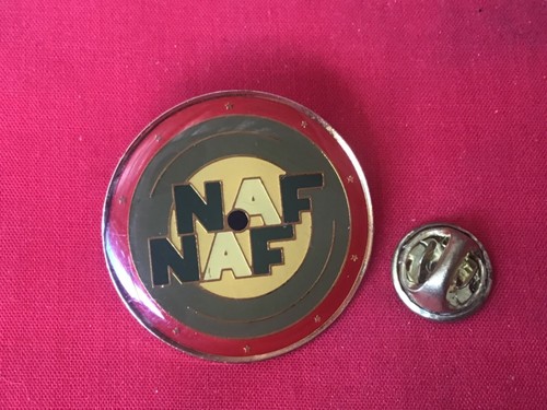 pins NAF NAF logo cible marque pret a porter 1973 PARIS FRANCE | eBay