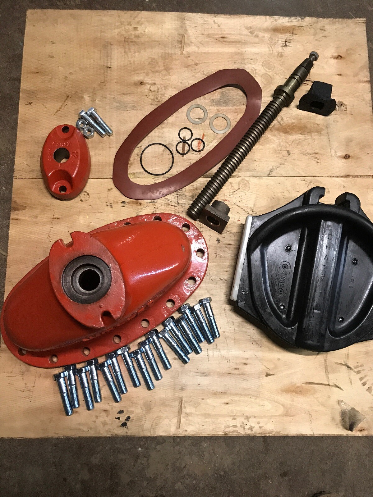 12” Mueller Resilient Gate Valve Repair Kit OPEN LEFT, 1990s 16-Bolt ...