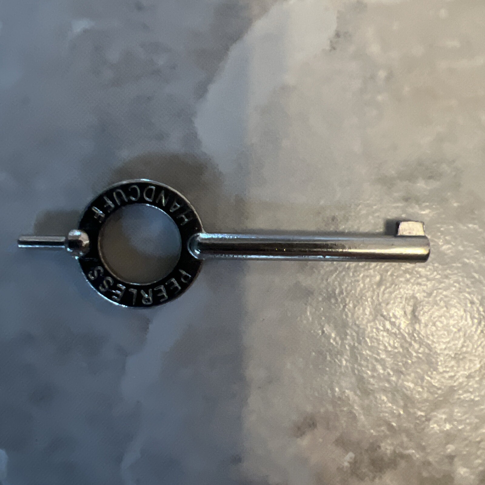 Peerless Handcuff Key / Cuff Key NEW Police / Sheriff / NCIS / FBI ...