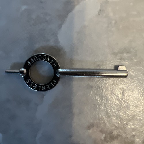 Peerless Handcuff Key / Cuff Key NEW Police / Sheriff / NCIS / FBI ...