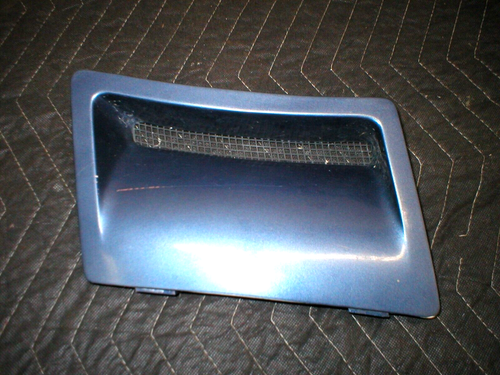 1982-92 FIREBIRD GTA TRANS AM FRONT LOWER FENDER VENT LOUVER 82 83 84 ...