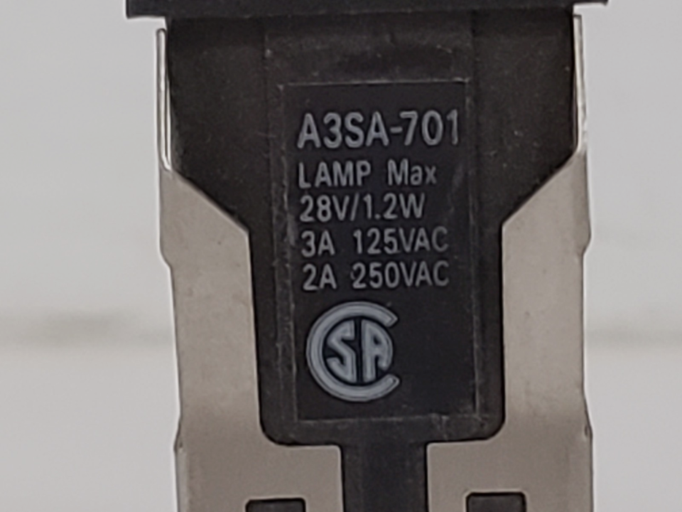 OMRON A3SA-701 PUSHBUTTON SWITCH GREEN LENS | eBay