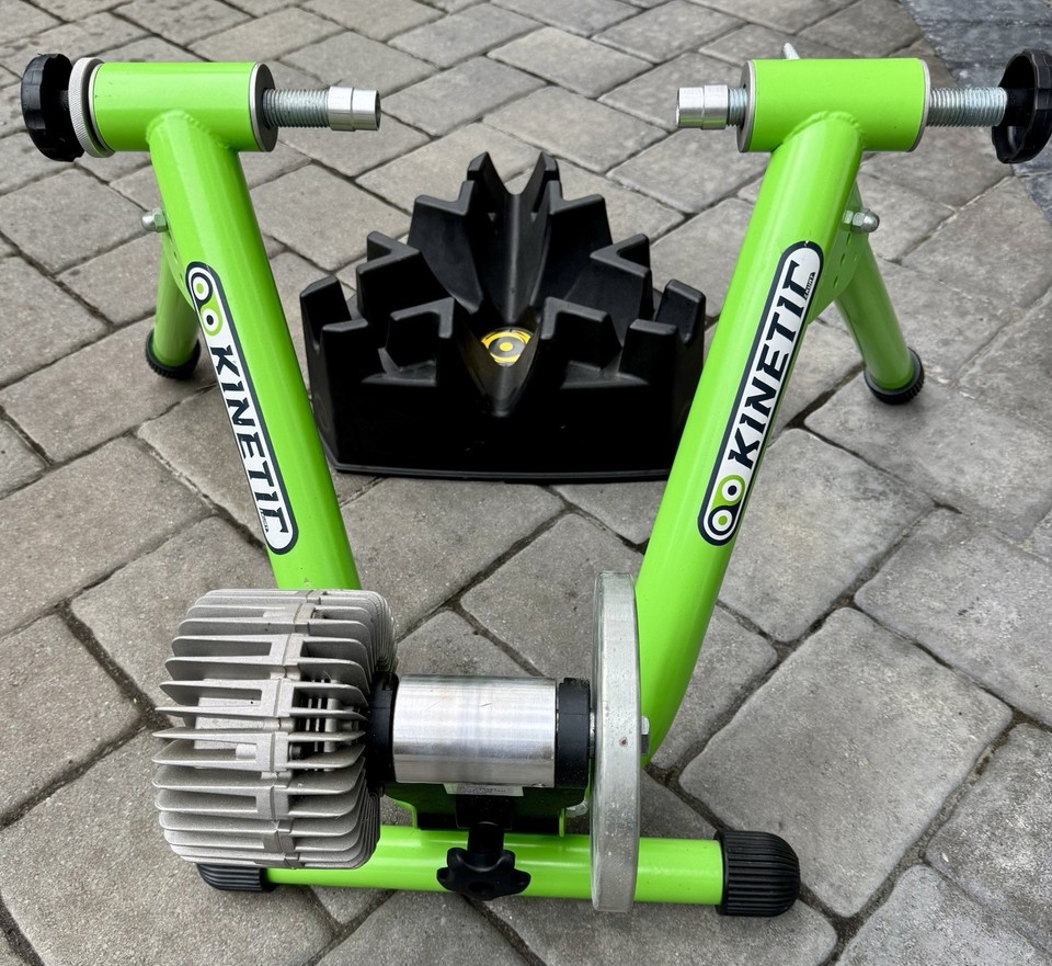 Kurt Kinetic Road Machine Fluid Resistance Bike Trainer – Used ...