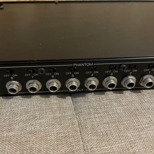 YAMAHA MLA7 Audio 8 Channel Mic Line Amplifier Rack YAMAHA MLA7 Audio 8 Channel Mic Line Amplifier Rack