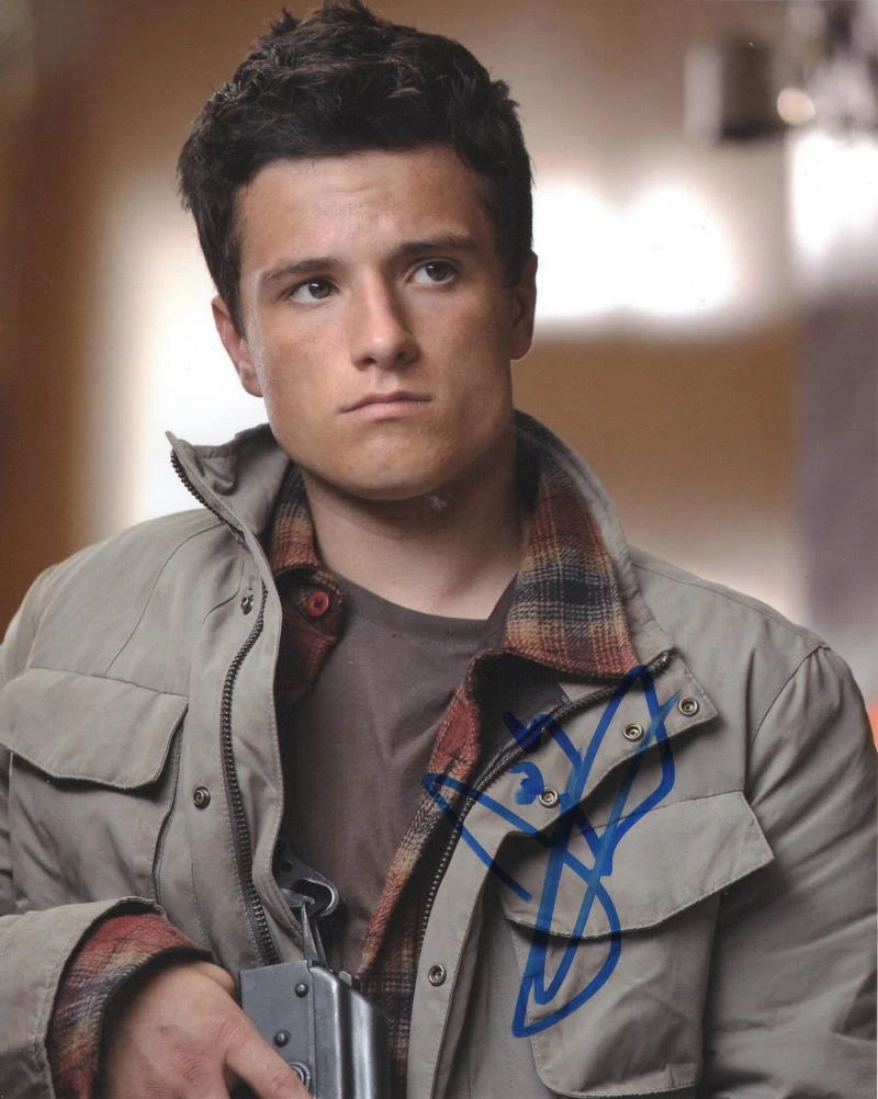 Josh Hutcherson Autograph