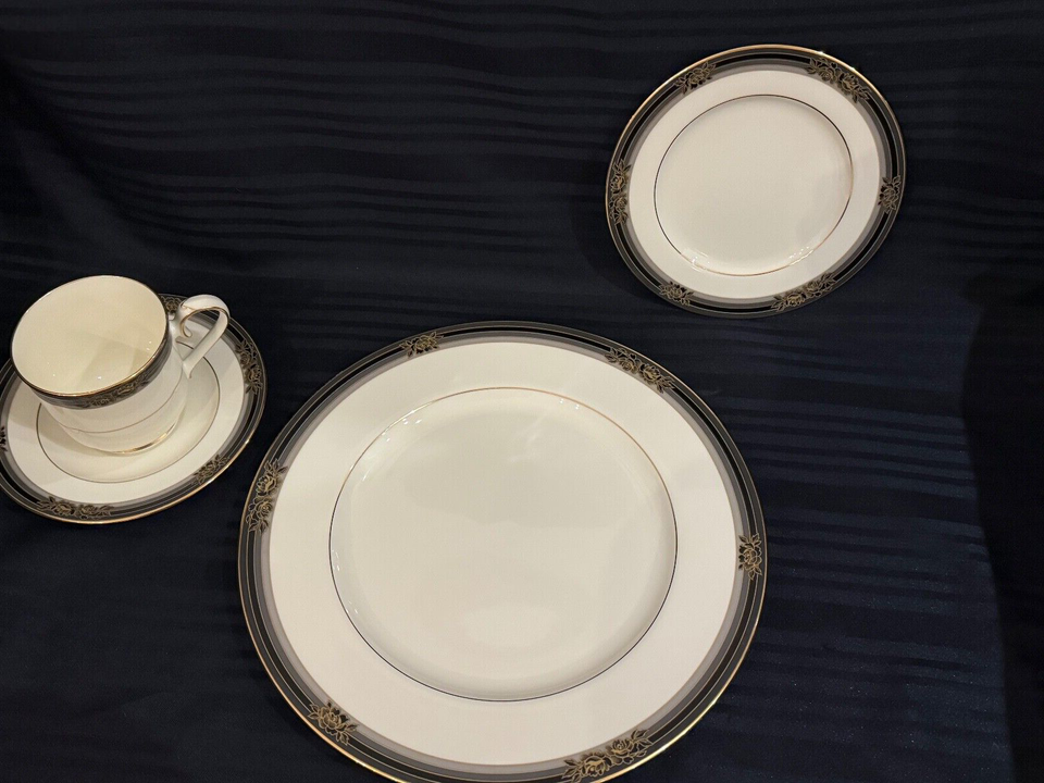NORITAKE SPELL BINDER 4 Four Piece Place Setting Dinner Plate Bread Cup ...
