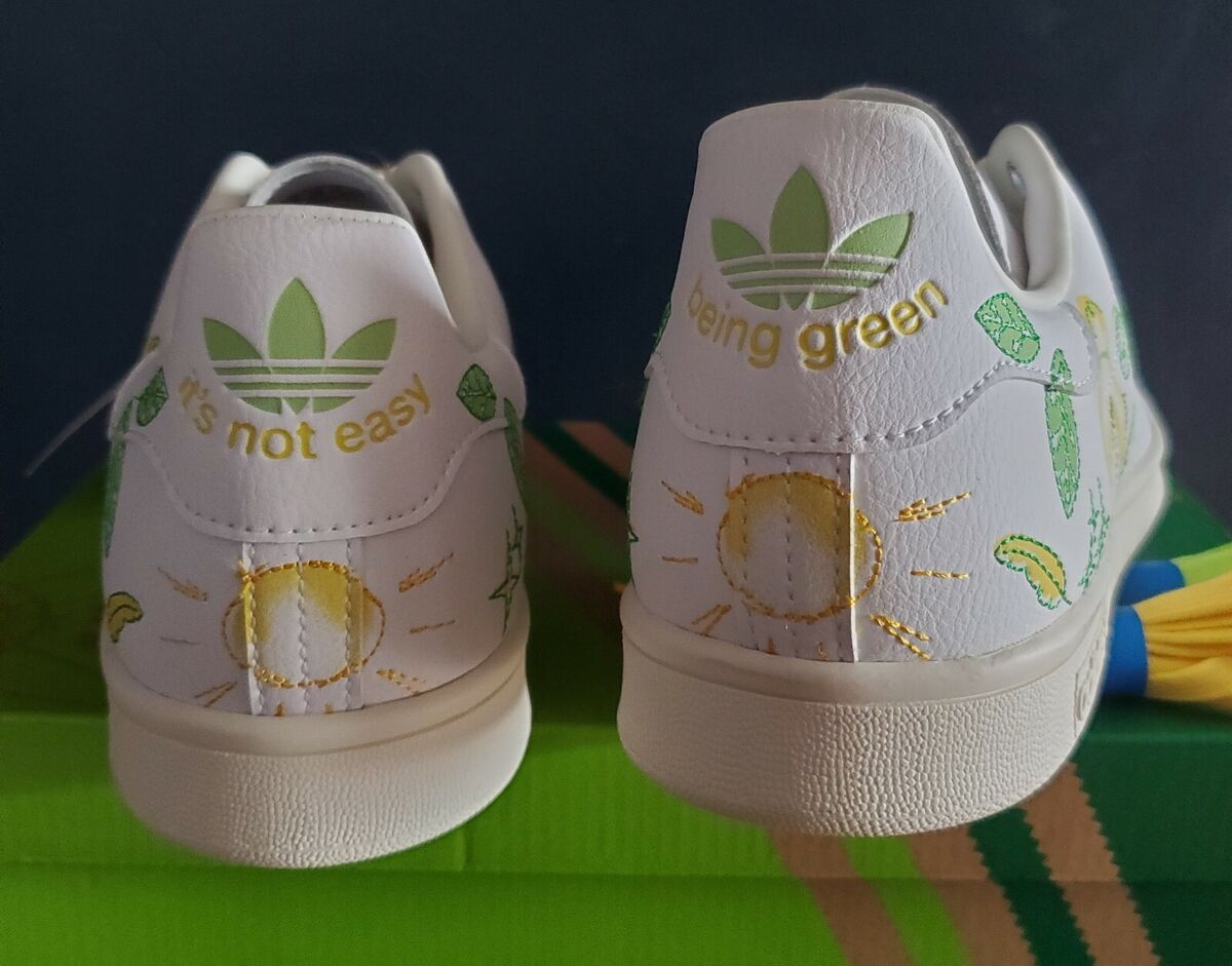 NEW ADIDAS X DISNEY PETER PAN AND TINKER BELL STAN SMITH NEW ADIDAS X DISNEY PETER PAN AND TINKER BELL STAN SMITH