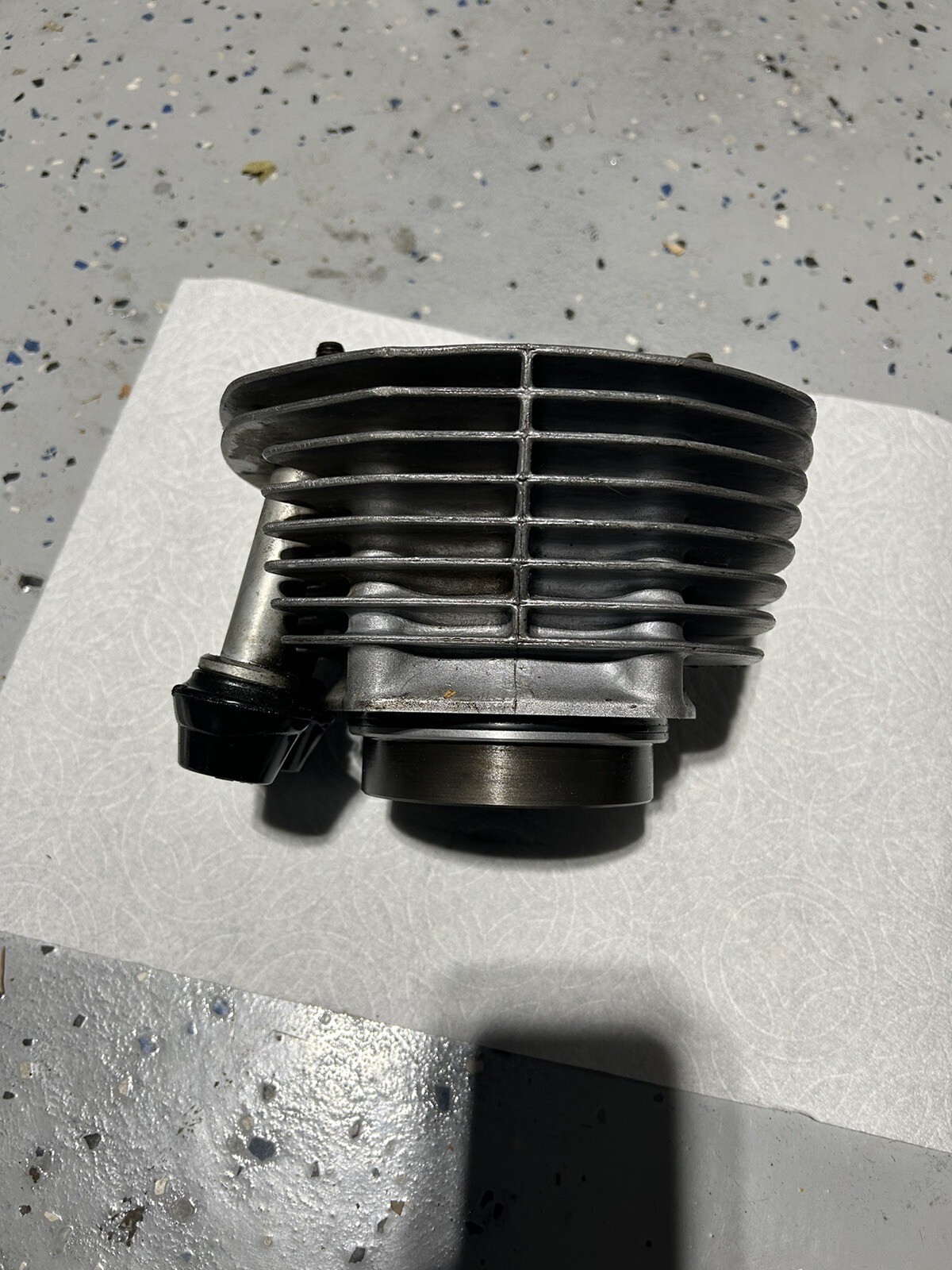 BMW R65 airhead cylinders and pistons | eBay