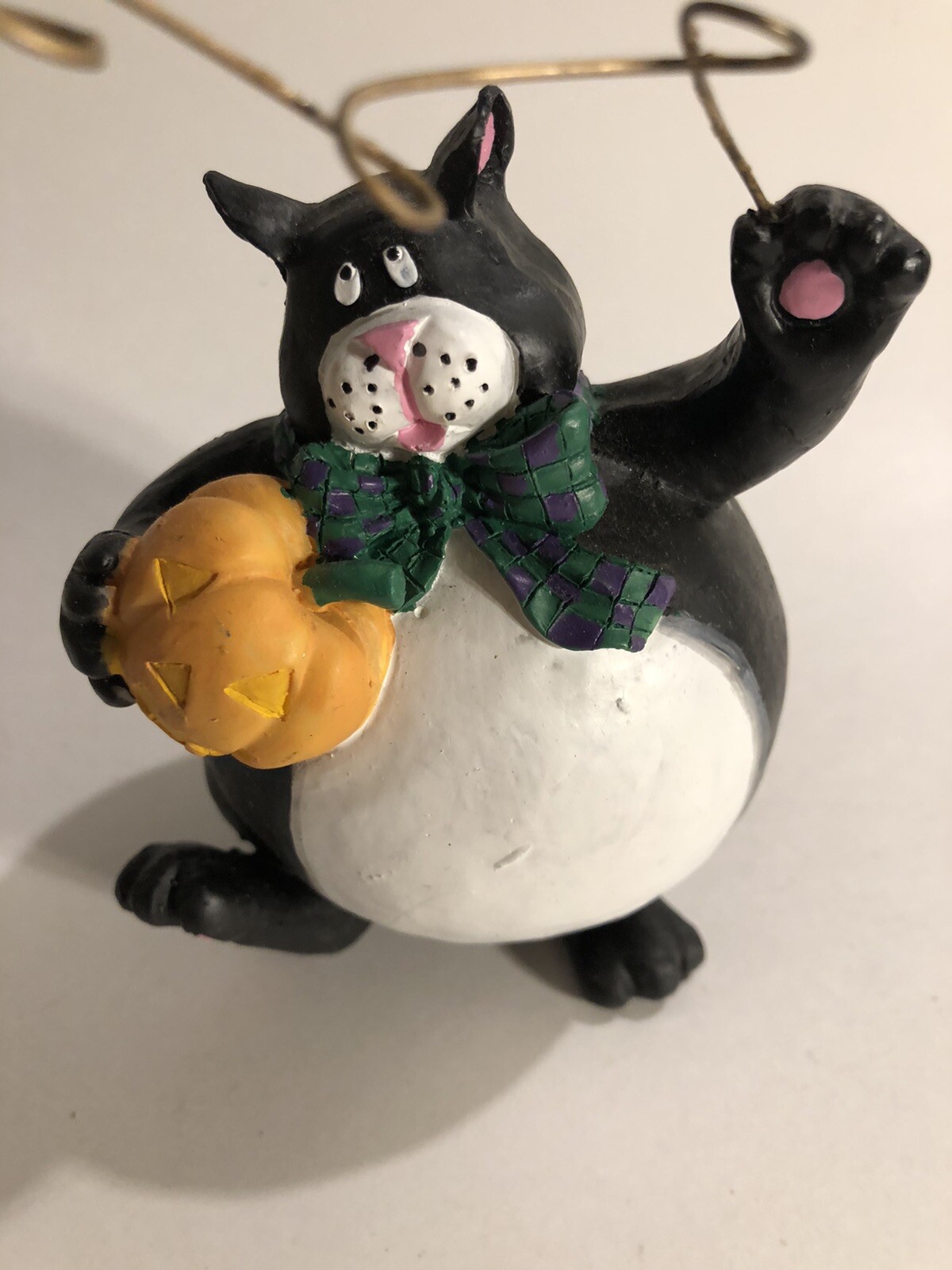 Black Cat Figurine Roly Poly With Ghost On A Wire | eBay