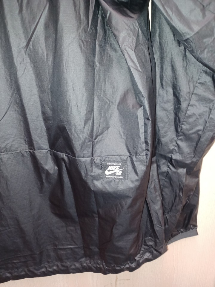 NEW Nike SB Size S Hooded Jacket Black Windbreaker | eBay