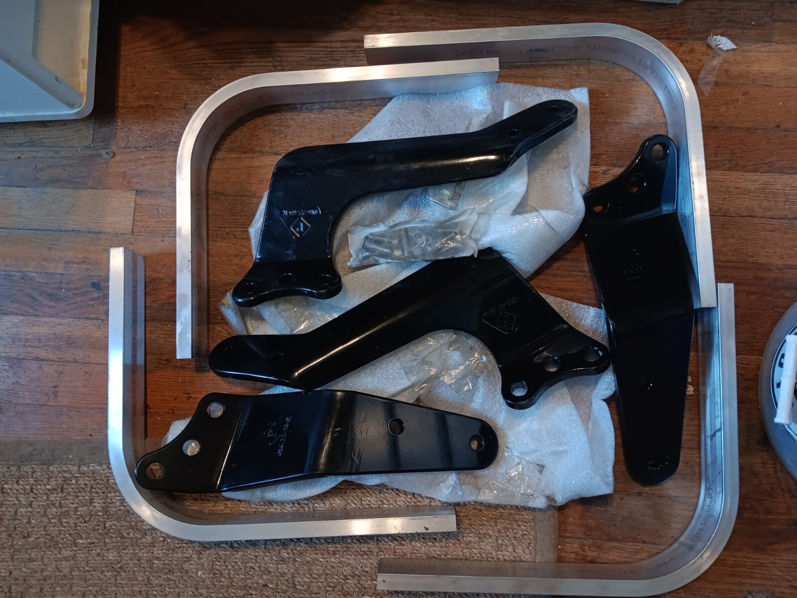 PEDERSON BROS LIFT AXLE FENDER BRACKET KIT | eBay