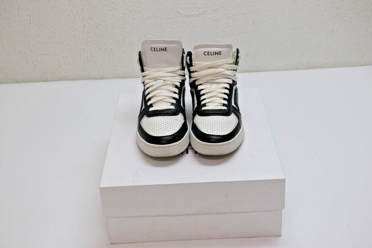 CELINE Round toe shape CELINE Round toe shape