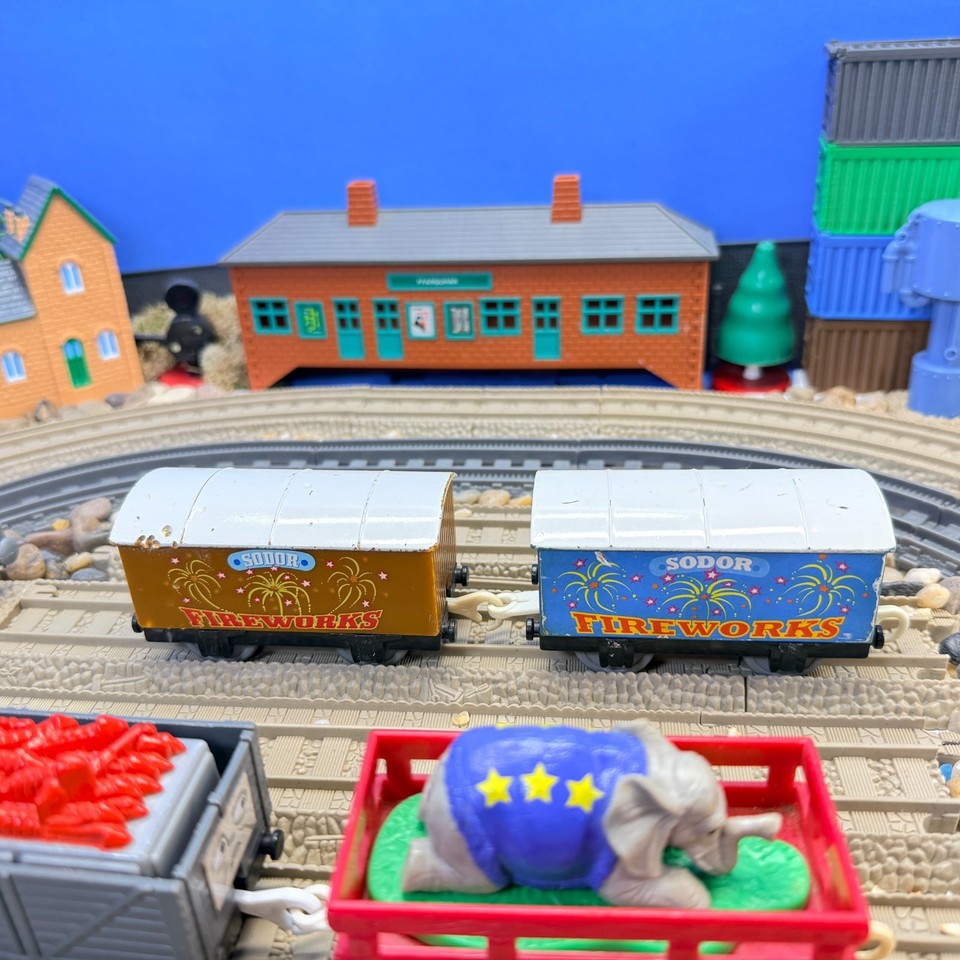 Thomas & Friends Trackmaster Sodor Fireworks Company Cargo Car Train ...