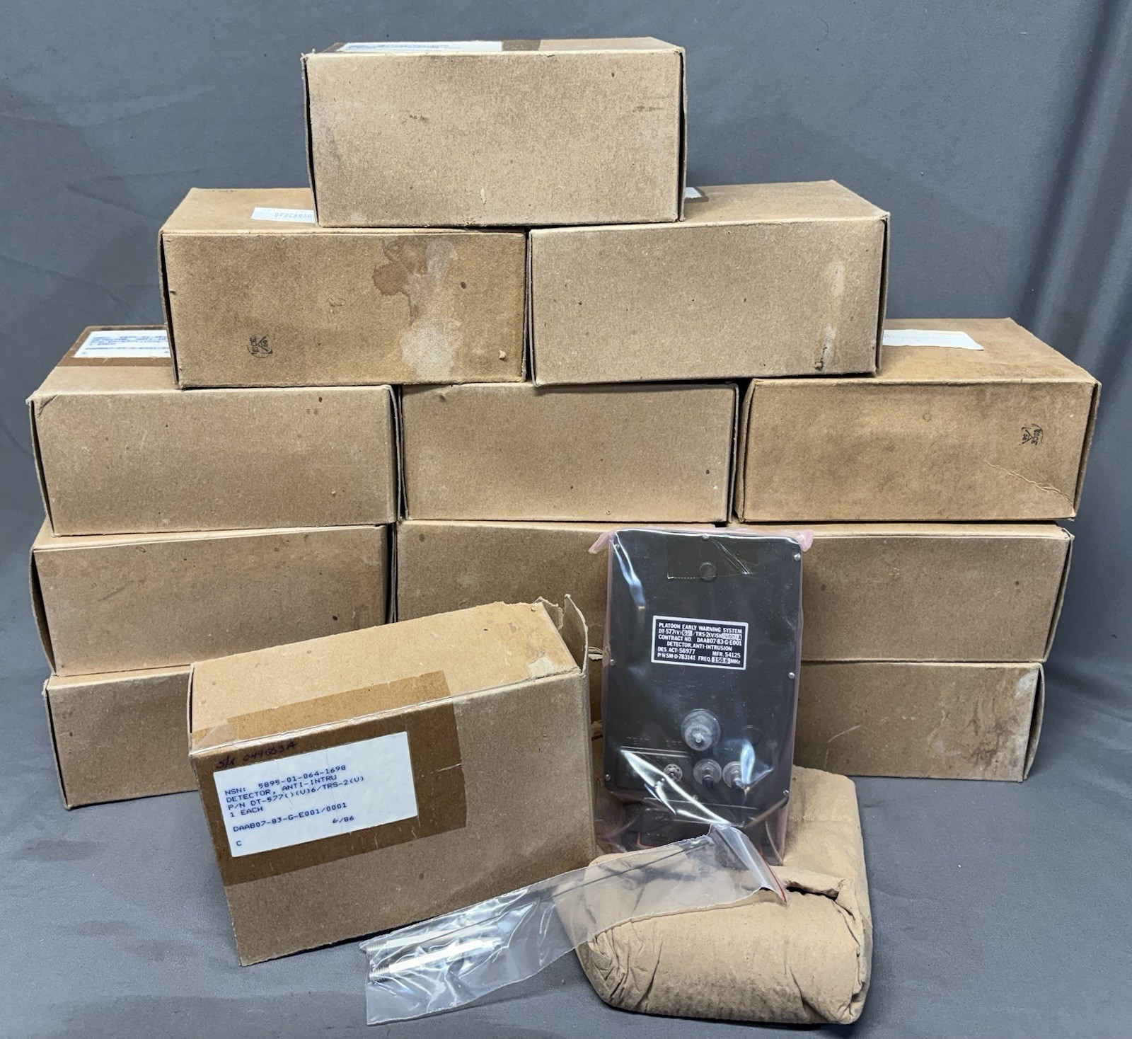 ONE (1) USGI PEW Anti Intrusion Detector NOS AN/TRS-2(V)6 150.600 MHz ...