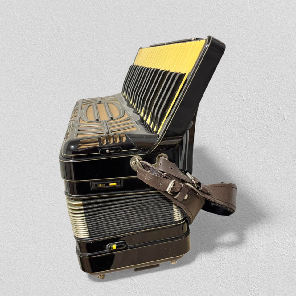 Hohner Tango V Accordion 41 Keys 140 Bass Serviced Vintage Germany ...