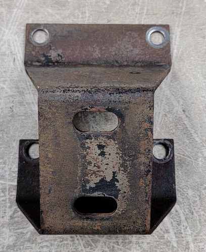 Triumph TR250 & TR6 Engine Mount Bracket, 145385 | eBay