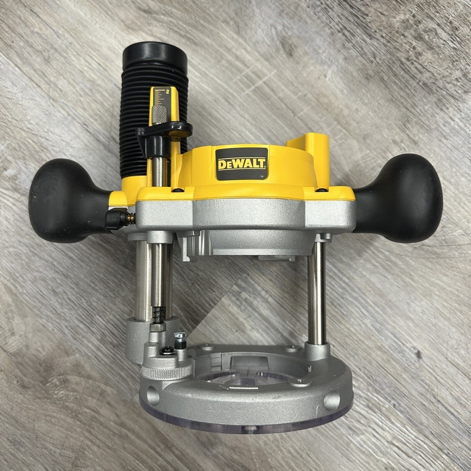DEWALT DW618PK 12A Corded Fixed/Plunge Base Router Kit 2-1/4 HP ...