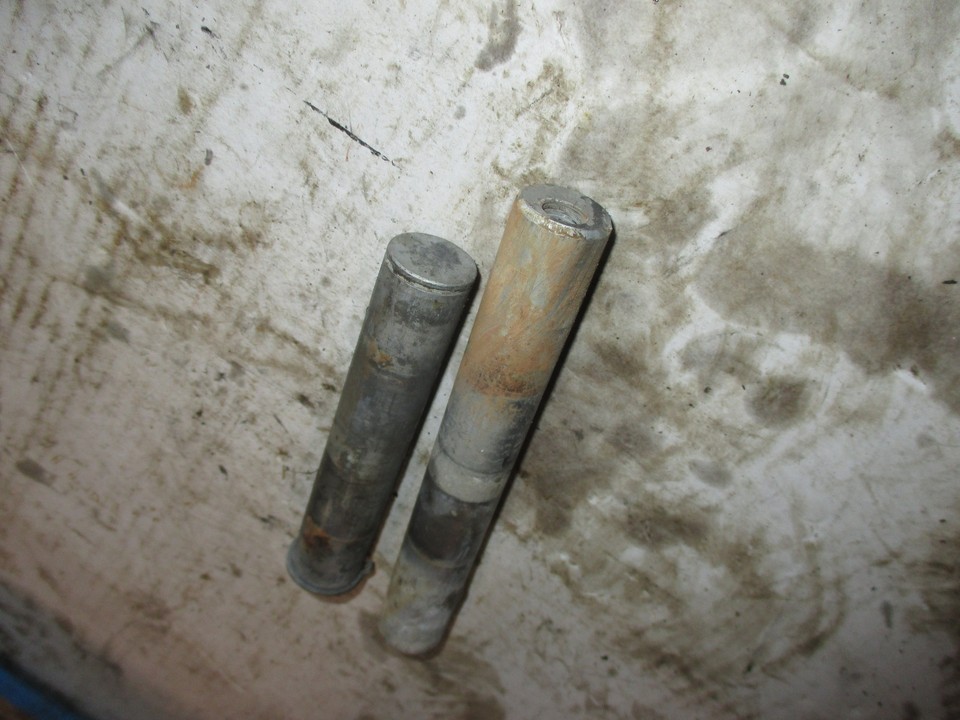 Suzuki DF70 70hp outboard upper and lower trim pin (48321-87D02) | eBay