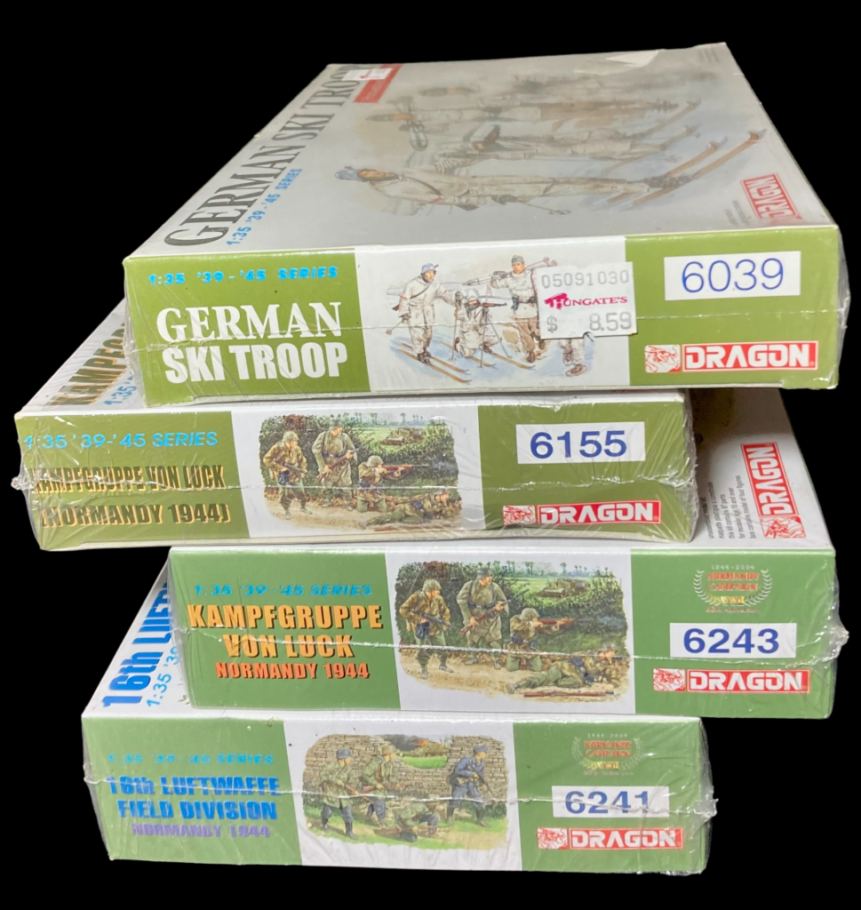 (Lot of 4) Dragon #6039, #6155, #6241, #6243 German Troops 1:35 Model ...