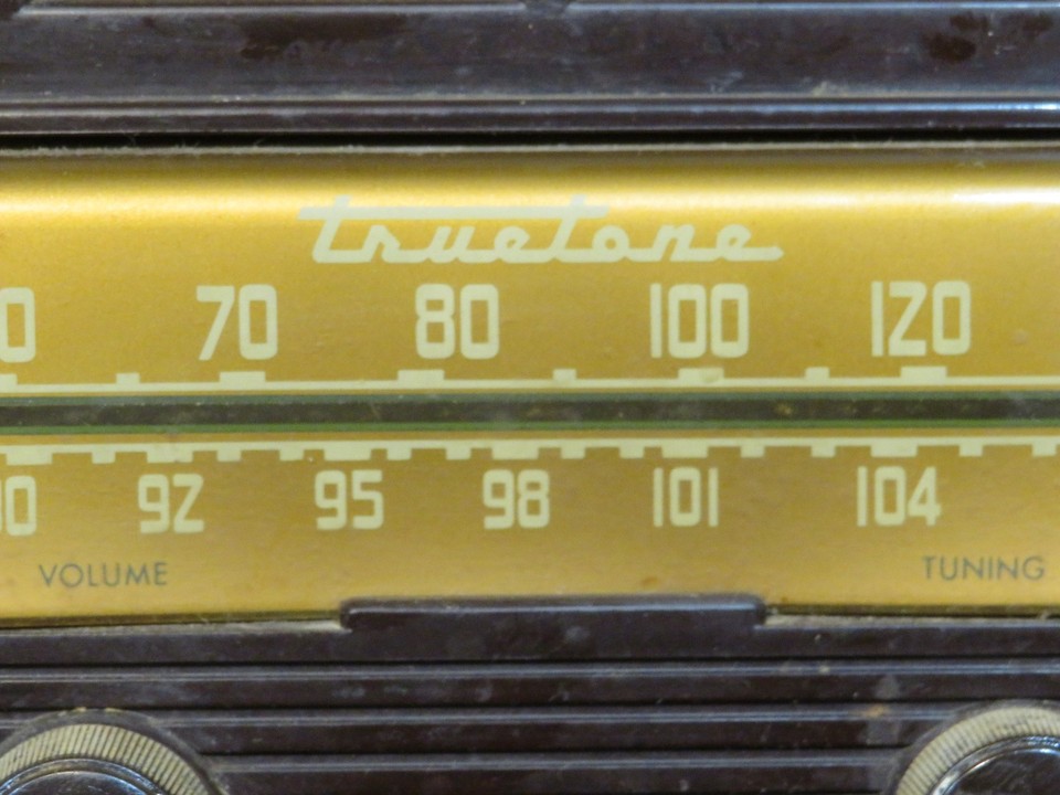 Vintage Western Auto Truetone D2021 Tube Radio Bakelite Case, Untested ...