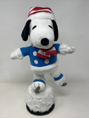 Peanuts Snoopy Animated Ice Skating on Snowball Ice Skating Musical ...