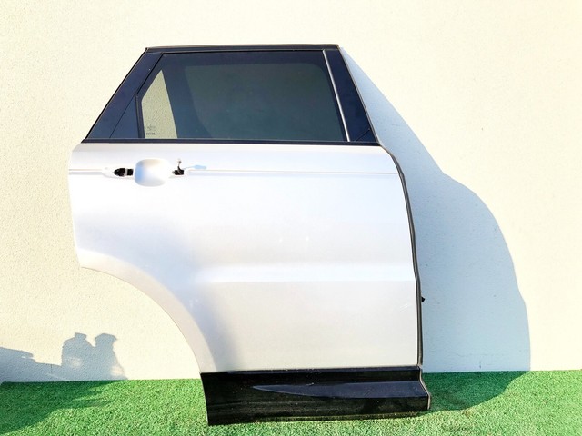 Land Rover Range Rover Sport L494 Rear Right Door Complete LR044228 ...