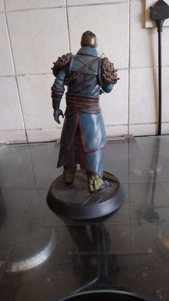 Official Numbskull Destiny 2 Statue - The Drifter - Used But V Good ...