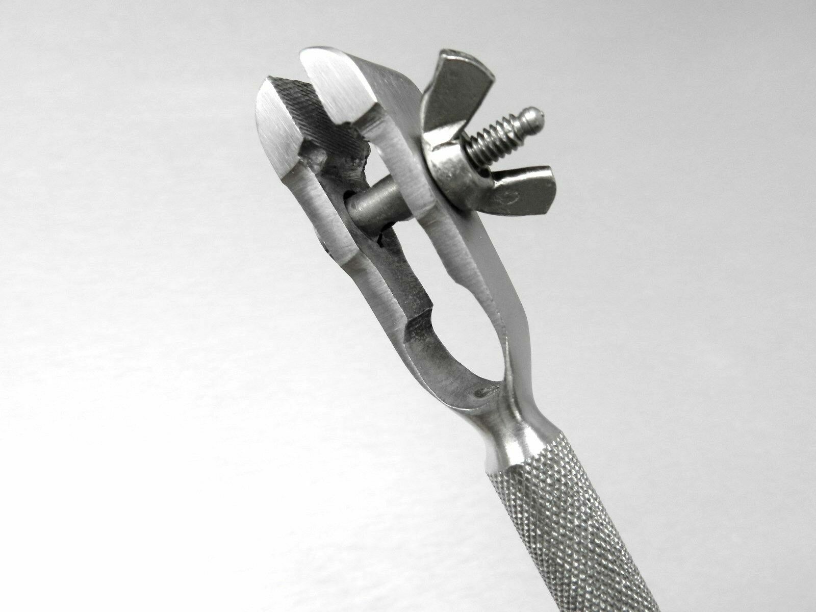 Hand Vise Hand Held Clamp Tool Universal Work Holder 5/8 Wide Jaws ...