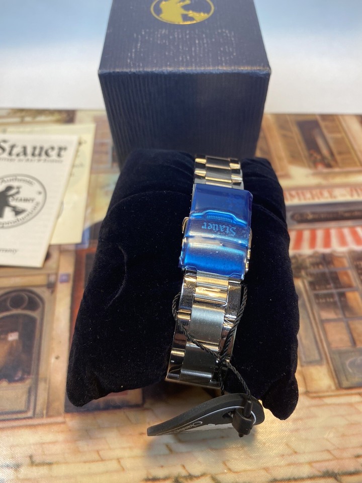 Men's Stauer Excursion Dive Watch Silver Band Navy Face New with Box ...