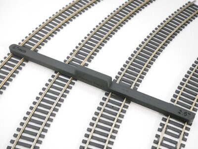 4 Track (00/HO Gauge Parallel Track Tool (Hornby) 6ft way gauge (PACK ...