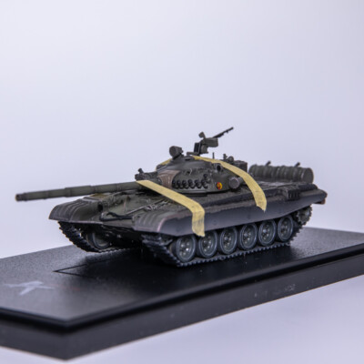 1:72 ARTISAN East Germany T-72G Main Battle Tanks Plastic Diecast Armor ...