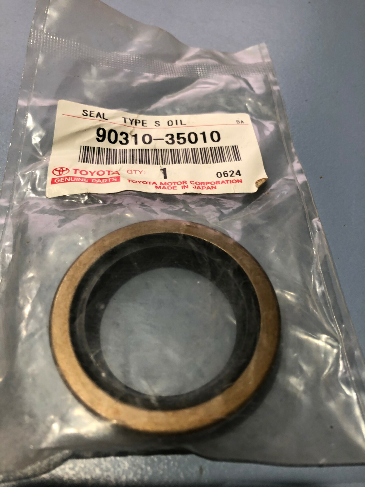 Genuine Toyota Oil Seal For Front Drive Shaft 35x50x9.5 90310-35010 ...