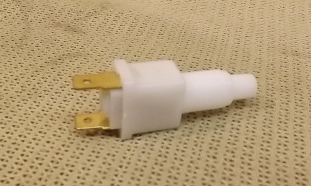 CLASSIC MINI BRAKE LIGHT SWITCH - 1976 ONWARDS - FLOOR TYPE - 13H3735 ...