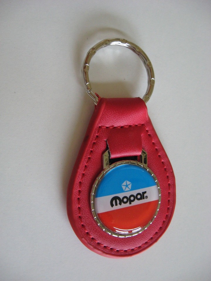 1960's 1970's DODGE CHRYSLER PLYMOUTH MOPAR LOGO KEYCHAIN KEYRING RED ...