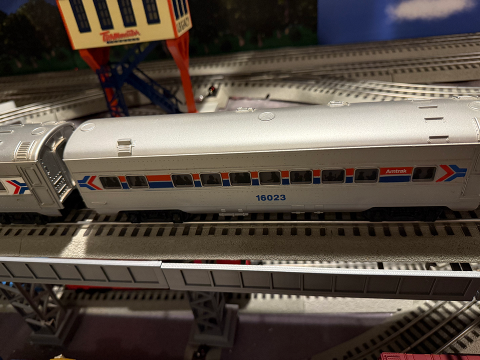 Lot of Four Lionel Amtrak Streamliner Passenger Cars | eBay