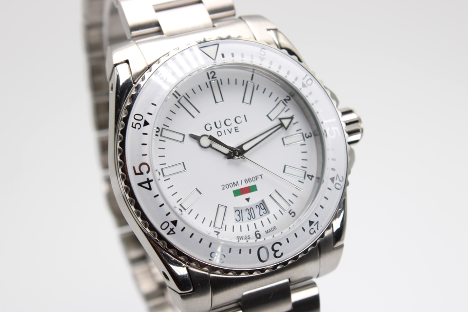 GUCCI YA136302 Dive 40MM Men's Stainless Steel Watch | eBay