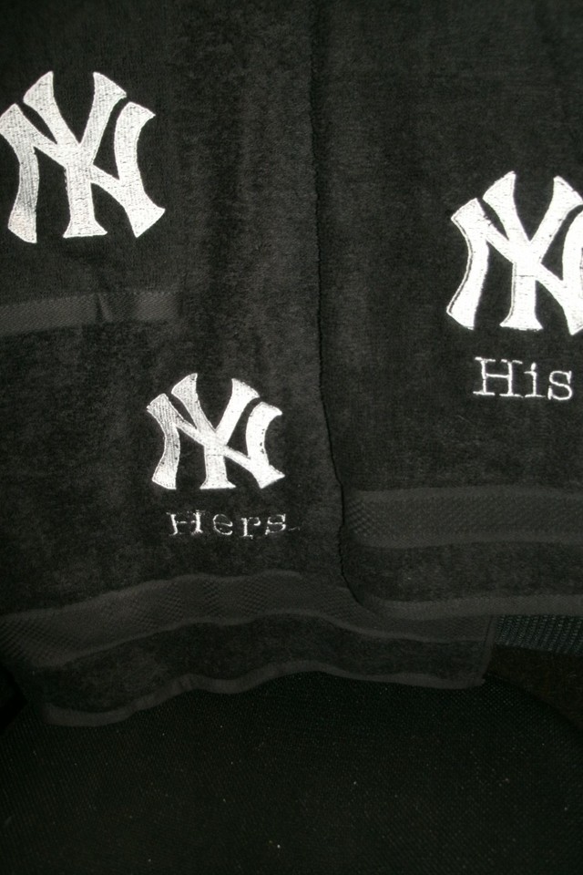 Yankees Personalized 3 Piece Bath Towel Set Baseball Yankees ANY TEAM ...
