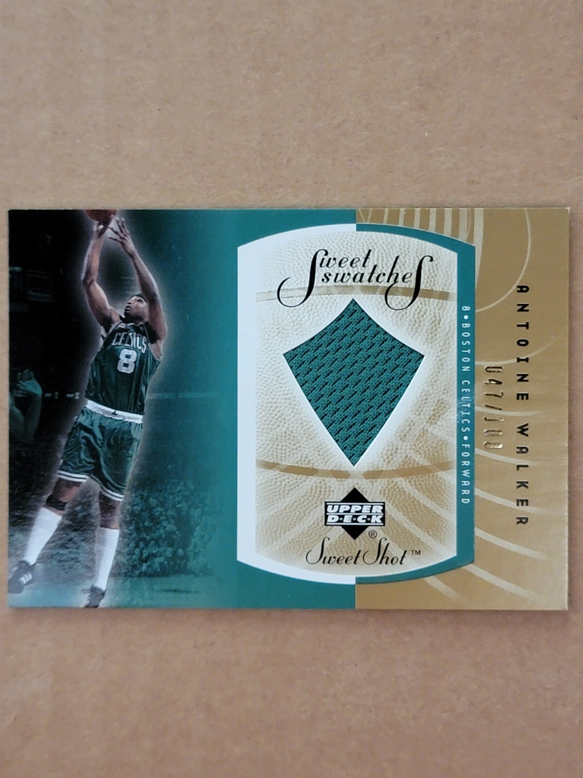2002-03 UD Sweet Shot Sweet Swatches Gold Antoine Walker Card #AW-S #47 ...