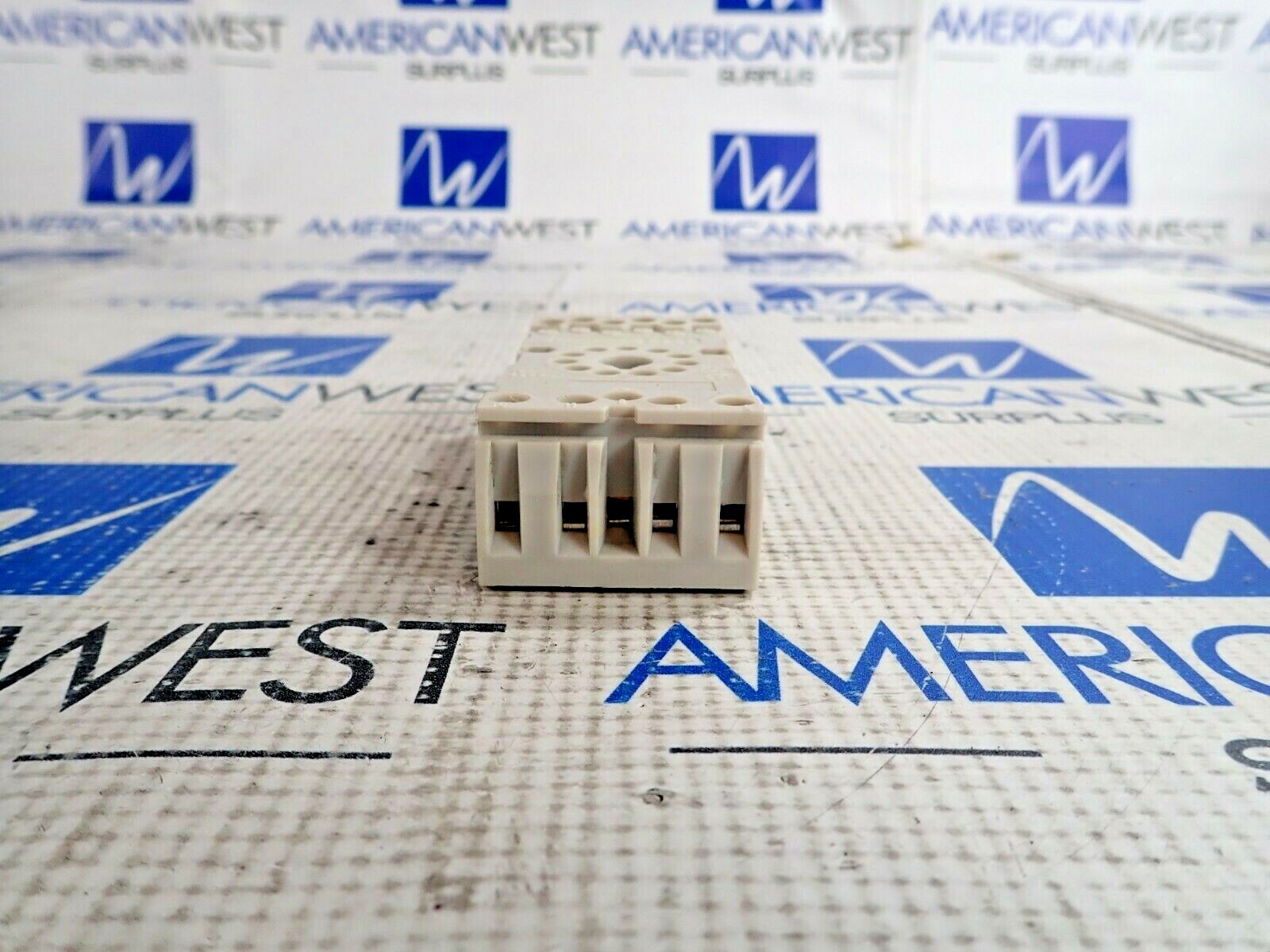 KUHNKE RELAY SOCKET BASE 10A 250V 11 PIN | eBay