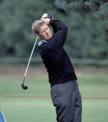 Golf Bernard Hunt Of Great Britain Playing At Sunningdale 1968 OLD ...