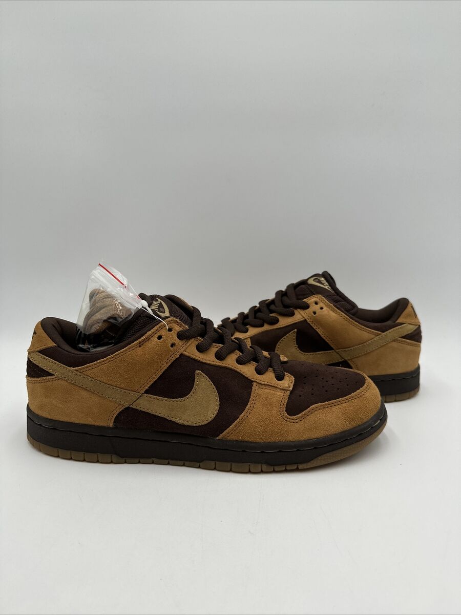 Nike SB Dunk Low Pro Brown Pack Maple 2002 Size 10 Brand New Nike SB Dunk Low Pro Brown Pack Maple 2002 Size 10 Brand New