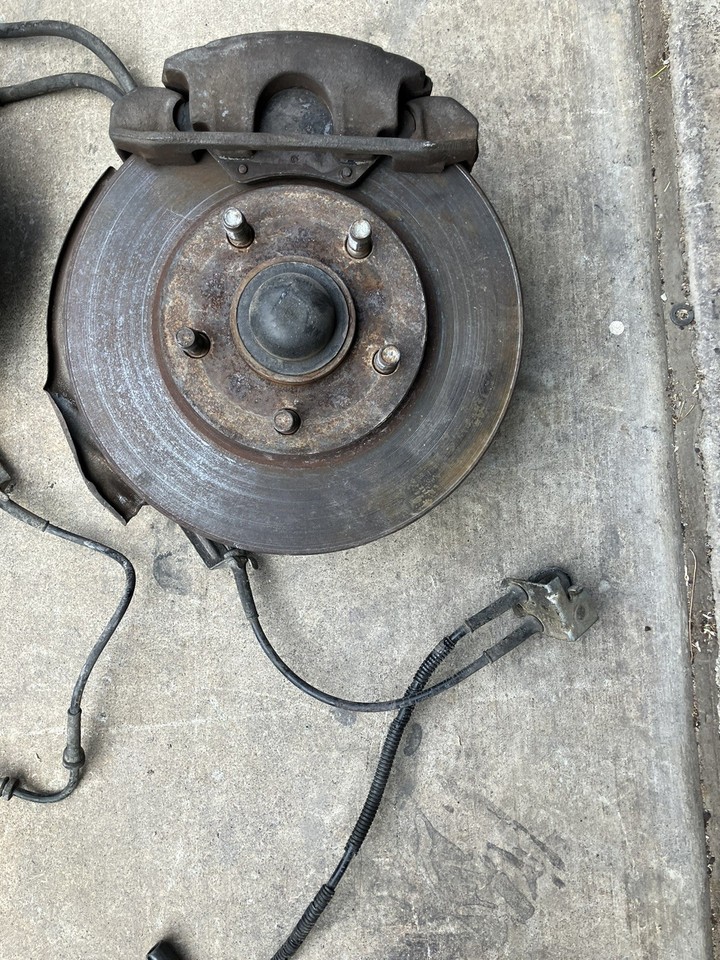 1994-1995 Ford Mustang Front Disk Brake Spindle Knuckle Hub Fox Body ...