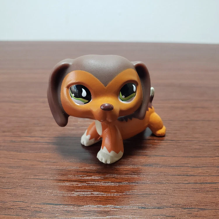 Littlest Pet Shop Dachshund 675