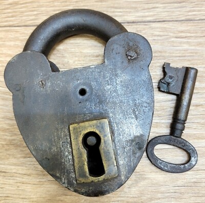 Vintage Style Iron Antique Padlock Heavy Iron Casted Padlock with ...