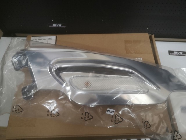 MINI Countryman R60 2011 RHD Wing Right Side Indicator Trim Silver ...